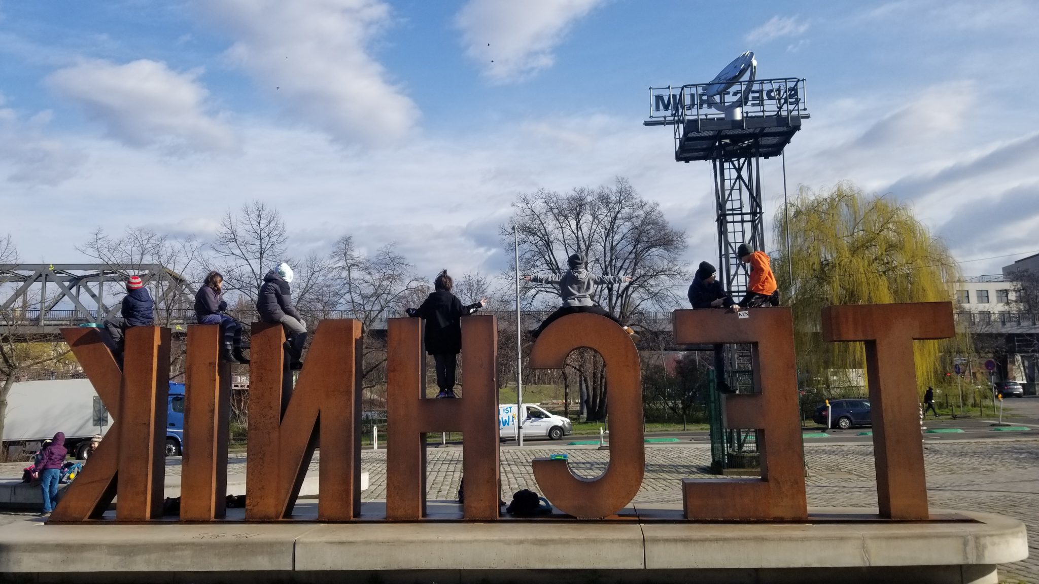 Ausflug ins Science Center Spectrum – MeineSchuleBerlin